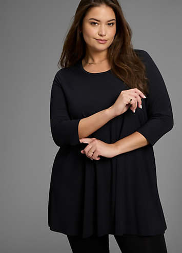 CurveThree-Quarter Sleeve A-Line Tunic by Laura Scott | Look Again