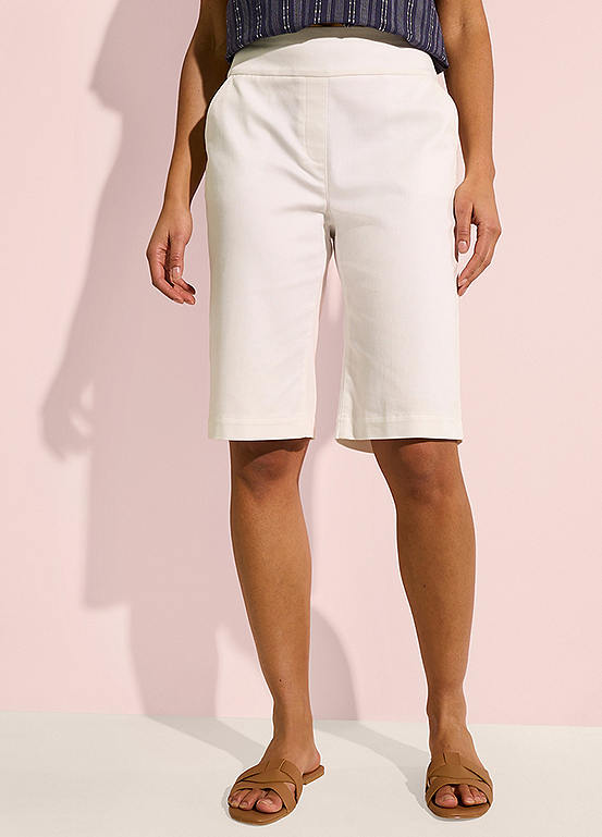 Comfort Fit Shorts by Freemans | Look Again