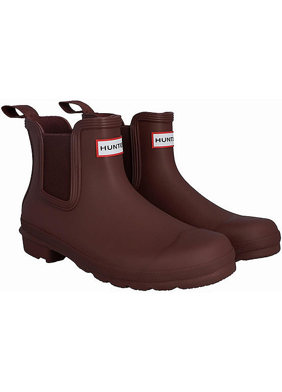 Red Original Chelsea Boots by Hunter | Look Again
