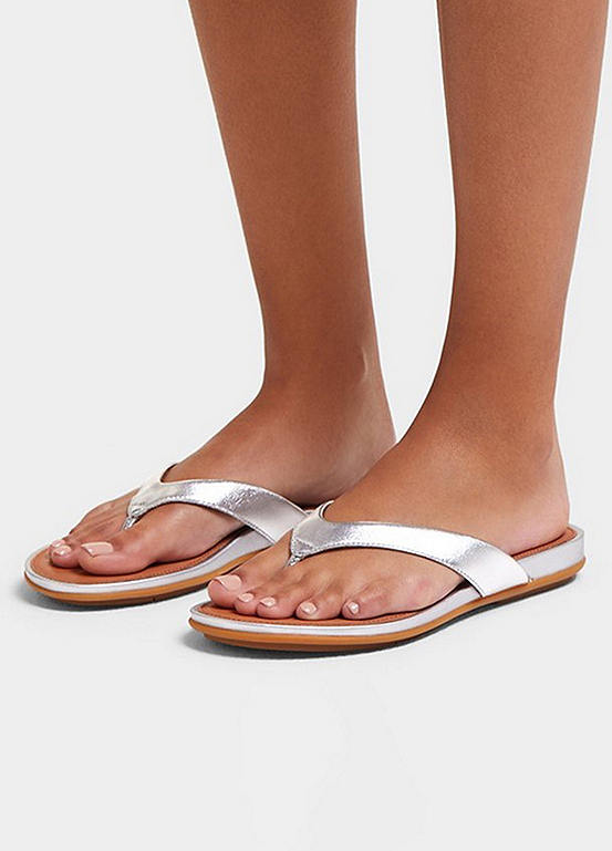 Silver Gracie Flip-Flops by FitFlop | Look Again