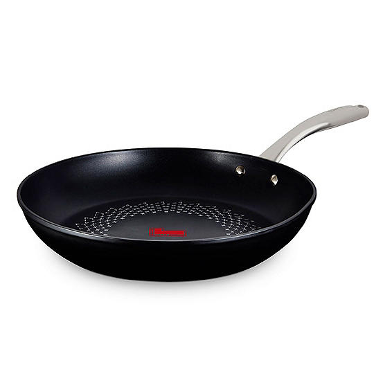 Ultra Forged 30cm Frying Pan by Tower | Look Again