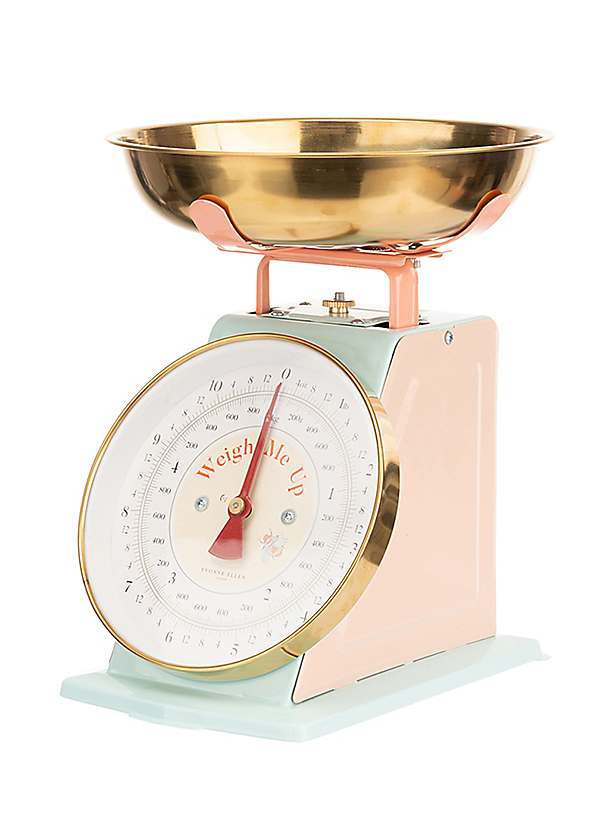 Yvonne Ellen 5kg Mechanical Scale by Yvonne Ellen