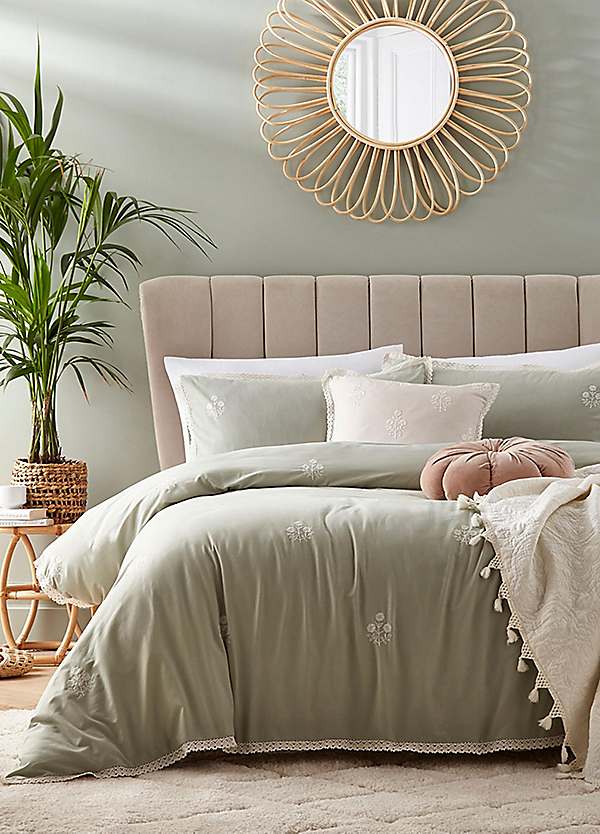 Gianna Duvet Cover Set by Kaleidoscope