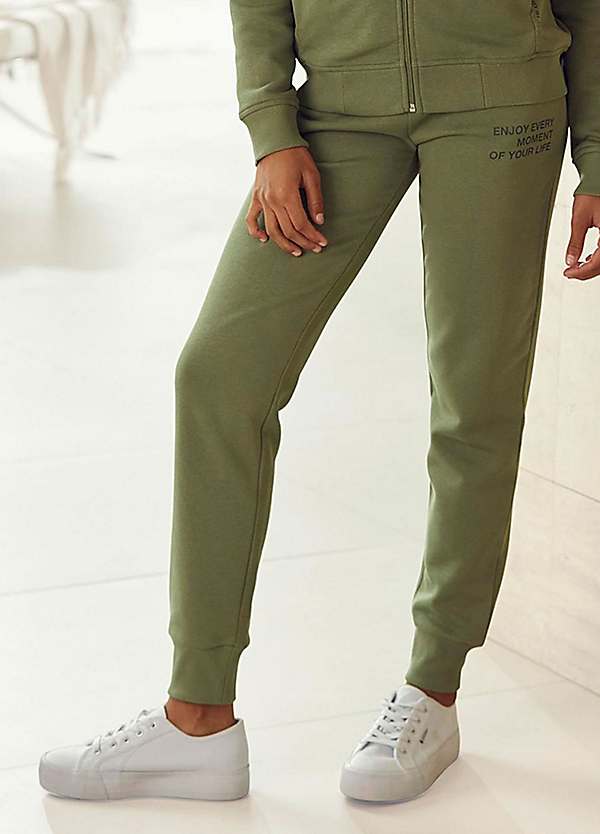 Statement pants store